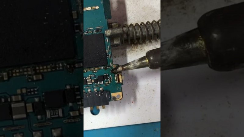 Samsung power switch repair How to power switch repair OM Mobile #shortvideo