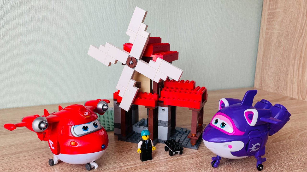 Супер Крылья: Джет  спасает мельницу от грозы.