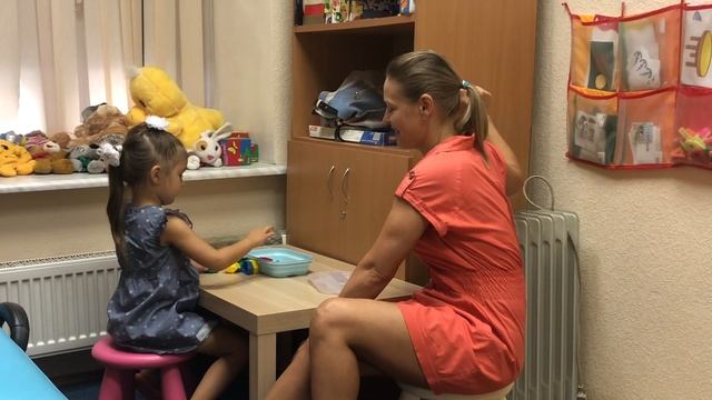 Развитие фонематического слуха и восприятия. Фрагмент логопедического занятия с пояснениями. Этап 4