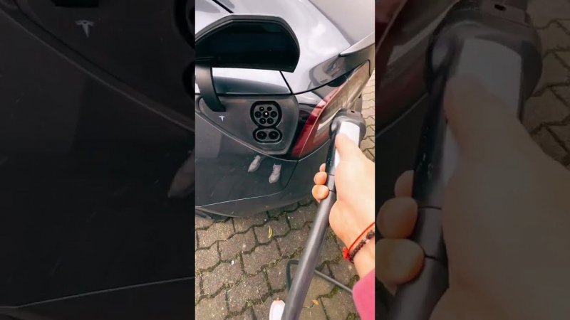 What types of electric car charging stations are available?#evcharger #teslachargers #vehicle