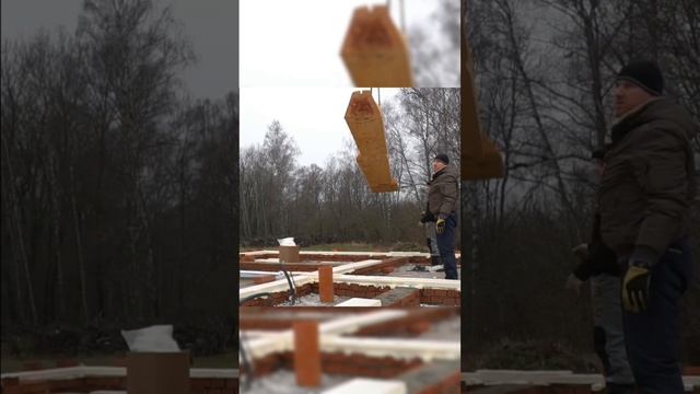 Рубленная баня из бревна кедра. #деревянныйдом #домизбревна #сруббани #shorts #short
