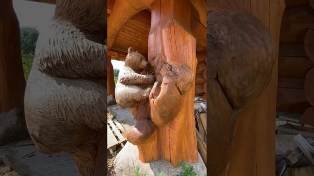 Деревянные скульптуры в современном строительстве. Связаться с нами: +7(950)996-37-90 #shorts
Строим