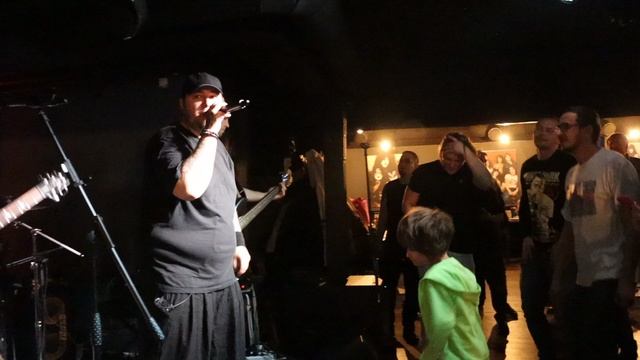 Heavy Rain - Breaking the Habit (Linkin Park cover) Rock Haven Bar, Korolev