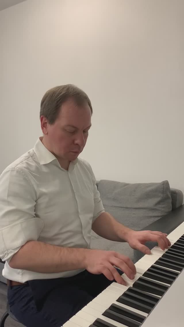 Алексей, 1 месяц обучения (перерыв 20 лет)