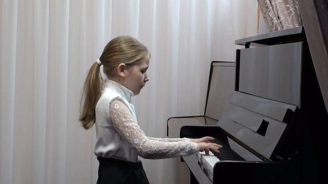 Федькаева Анна, 8 лет, В. Гиллок Фламенко