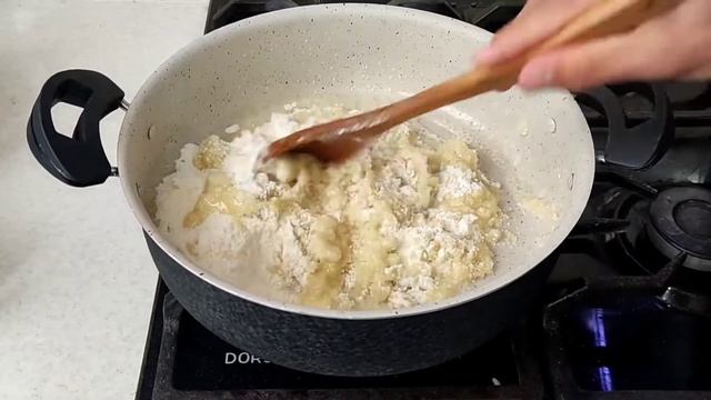 Azeri halva is a popular Iranian dish that is used in most ceremonies 🥐 ...