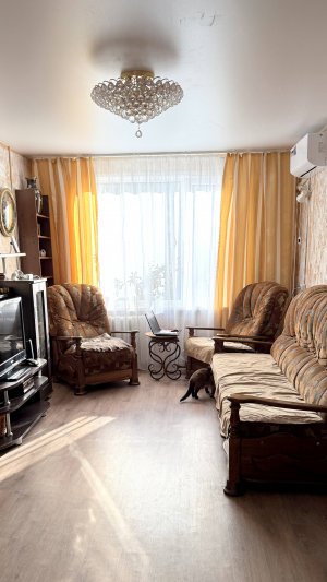 Продается 3х комнатная квартира в курортной зоне г. Ейска ( Краснодарский край)