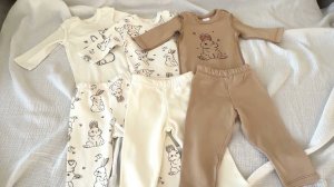 Боди и штанишки для новорожденного малыша от бренда Luxury Baby