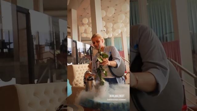 Про меня 003