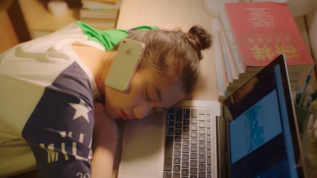 Мятное лето 1 сезон 14 серия