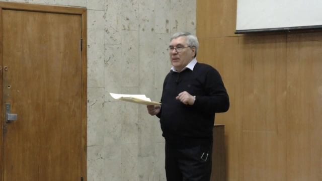 Андреев А. В. - Резонансное взаимодействие излучения с веществом - 7. Многоатомные системы