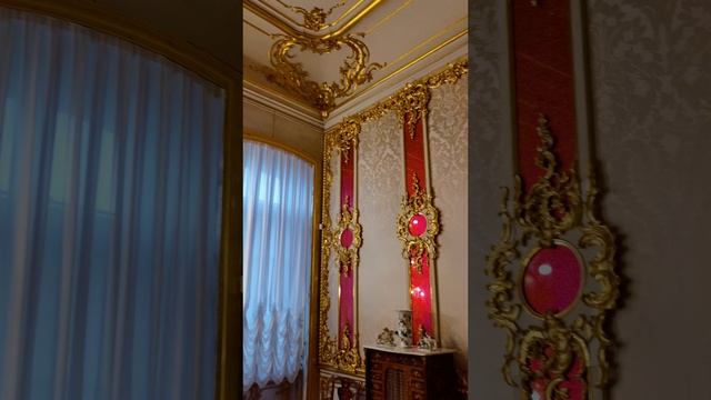Малиновая Столбовая Екатерининский Дворец