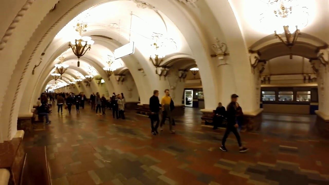 "В метро". Исполняет автор слов и музыки Ирина Силецкая