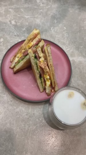 Безумно вкусный сендвич с яйцом