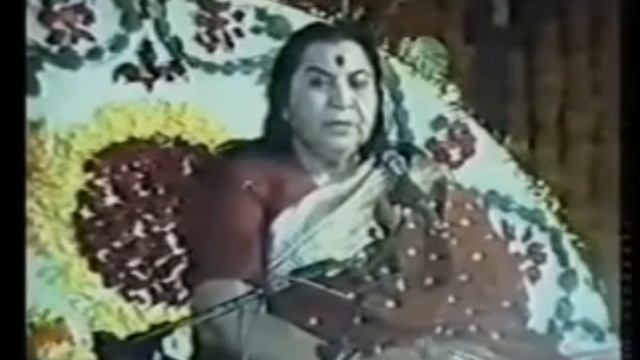 1987.25.12 Christmas Puja Talk(Hindi)
Puna.India.