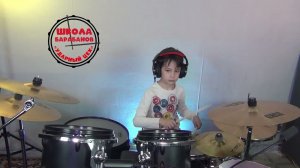 Играют ученики.Эрик."Sing For Absolution"