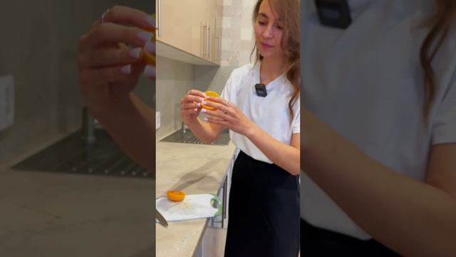Как быстро почистить мандарин 🔥🔥🔥