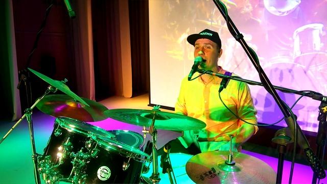 8 Я ЛЮБЛЮ ТЕБЯ СЛЫШИШЬ Группа"ИLLЮZИЯ"