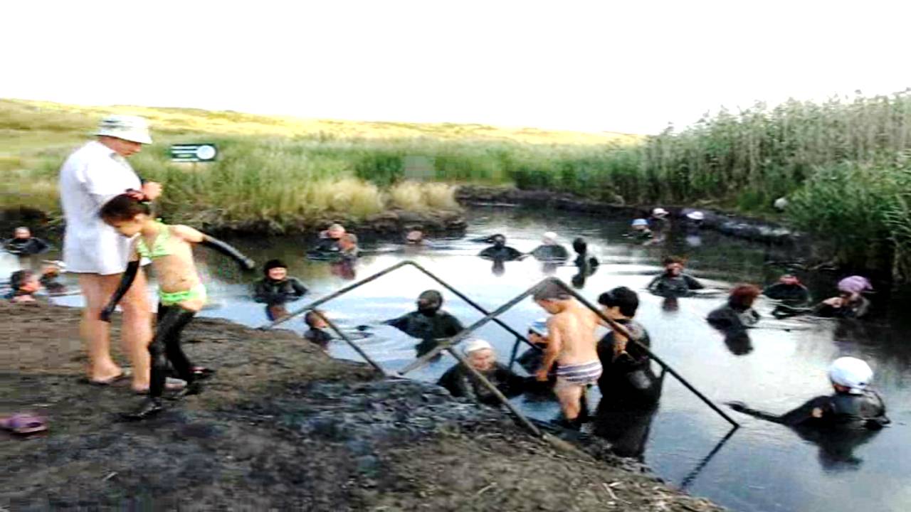 Грязелечение Якутовском соленом озере . Село Якутово, Куюргазинский район Республика Башкортостан