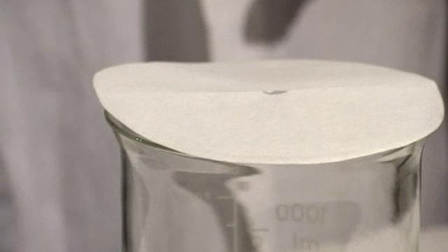 125. Взаимодействие безводной азотной кислоты со скипидаром