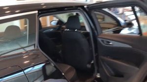 2018 Buick Regal Tourx features