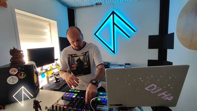 HACKme  special for PrtyHard podcast. Drum n Bass dj mix.