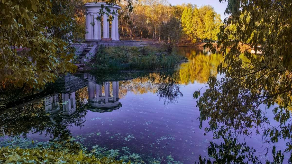 Старинный пруд. Сергей Чекалин