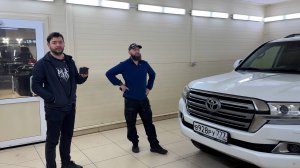 Доработанный LC200 на продажу. Редкий вариант с одним хозяином.