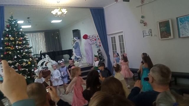 VID_20241221_112312.mp4