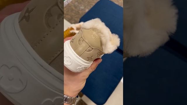 Женские кроссовки LOUIS VUITTON Time-out с мехом Размеры 36-41