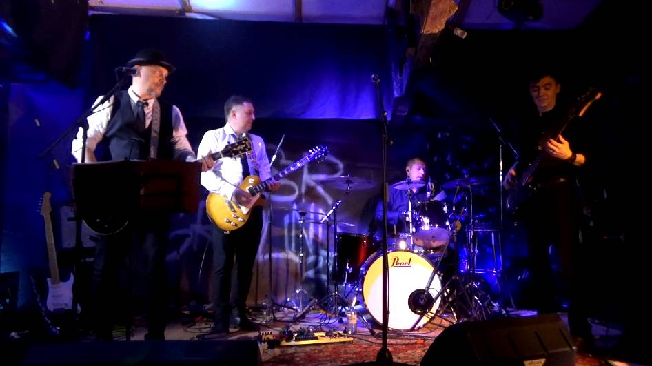 Джонни Манж - Перу (Театр "Папа Карло", 21.12.2024)