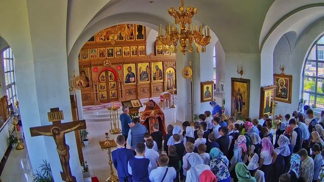 Молебен по окончании учебного года в Православной школе. 24 мая  2024 года