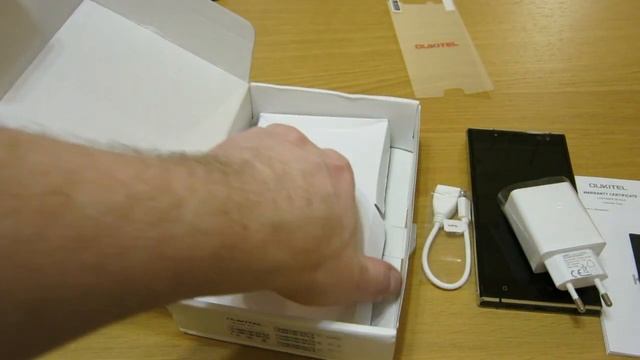 Распаковка и краткий обзор смартфона Oukitel K3