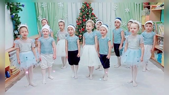 Большой Новогодний Концерт. Выступление воспитанников: стихи, песни танцы к Новому Году в iQ-Сад