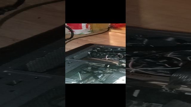 Ставлю жёсткий диск в новый комп.