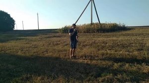 Отличная песня"МЫ ПРЯЧЕМ" автор исп.