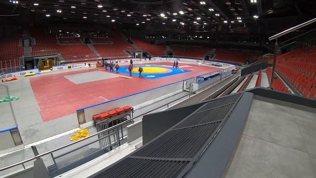 Монтаж и шеф - монтаж ковров от РОССАМБО. Часть 1.