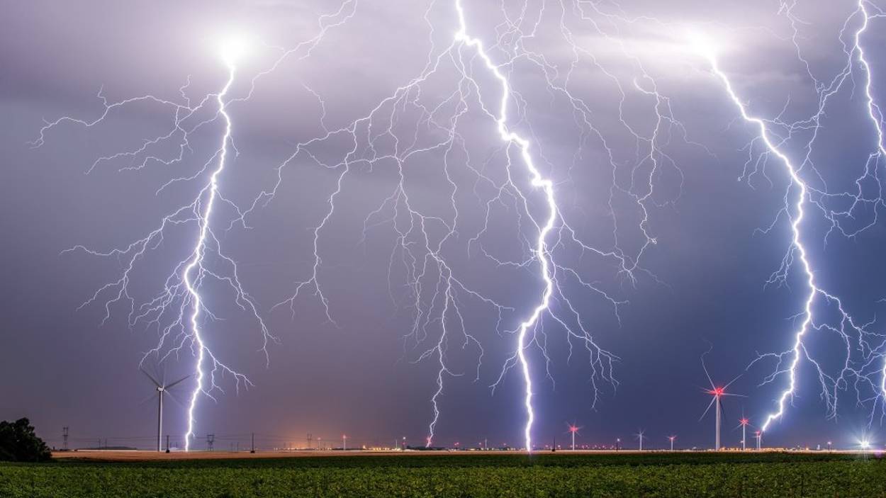 Сентябрьская сильная гроза с радугой в 2019 г.