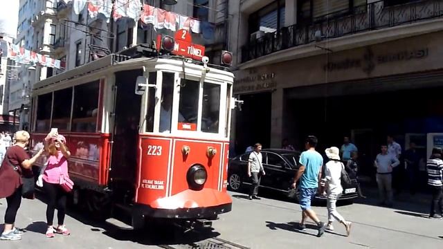 старый трамвай в Стамбуле