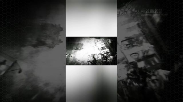 Это все чем я могу помочь.... ты наш последний шанс.....Это война...
