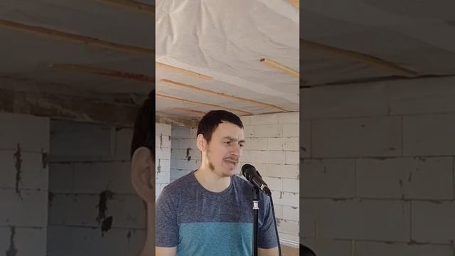 милые зелёные глаза