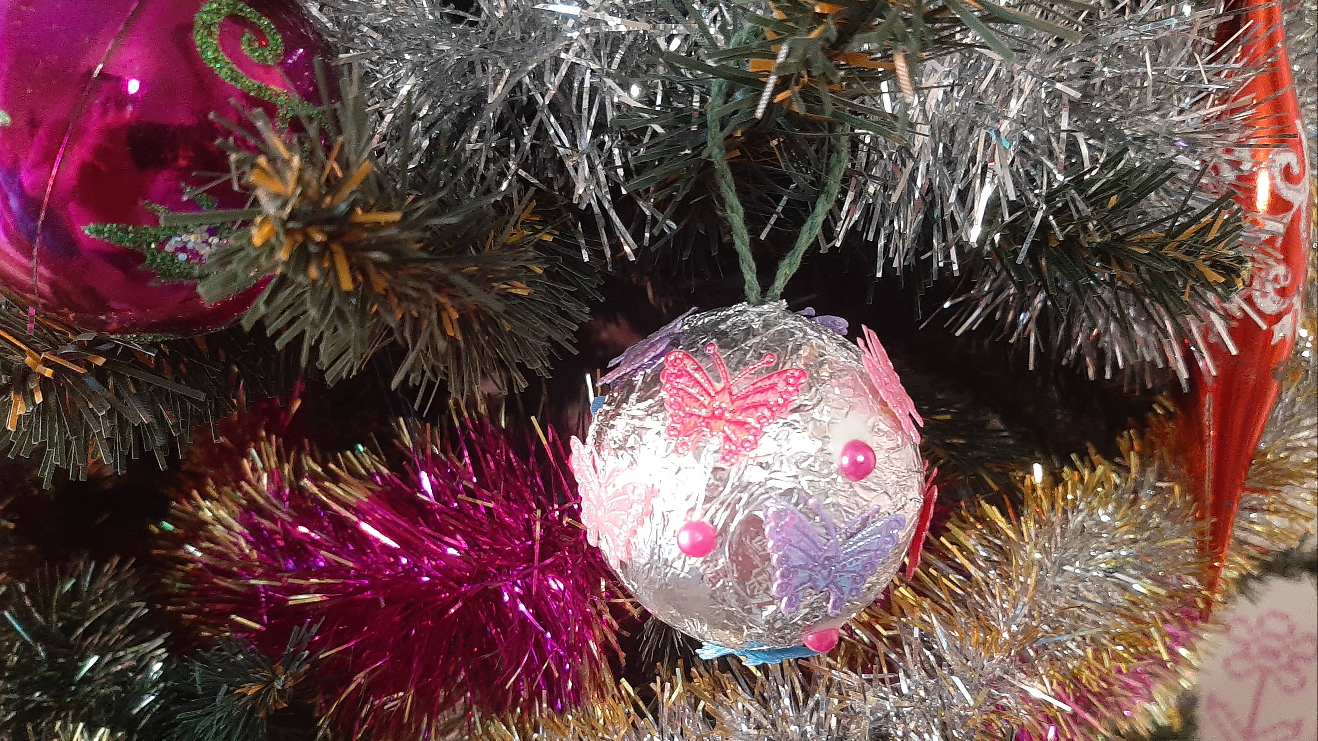 Новогодняя игрушка