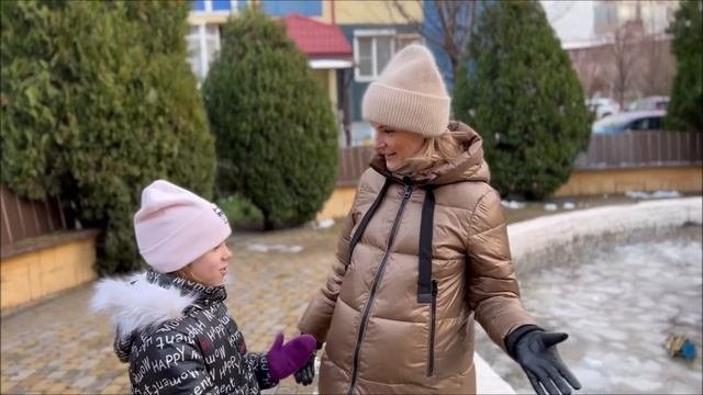 Знакомство  Мама, Папа и 2 дочки