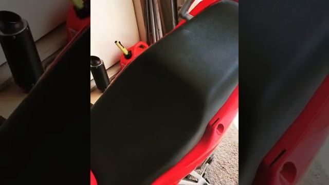 1994 VFR750 w/ radiant cycles gp exhaust