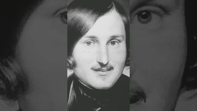 вы видели как Гоголь поёт????