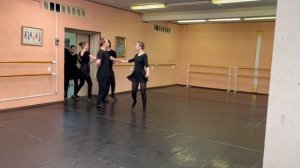 Экзамен по танцу (2 и 3 курсы)