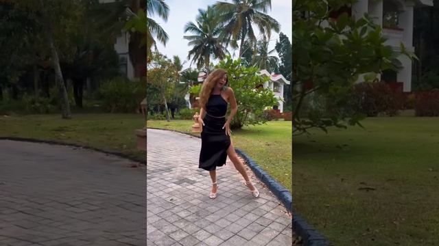 Можно и так #лето #отпуск #танцы #танцующаядевушка #море