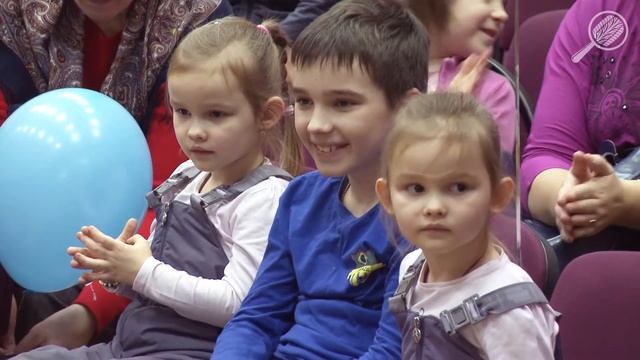 Новогодняя елка 2015 для детей в Гольяново от компании "На колёсах.RU"