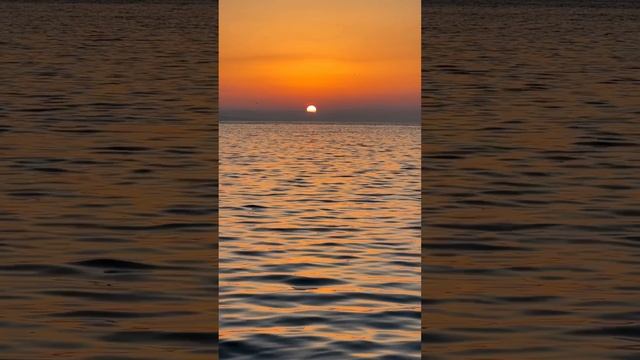 Море с закатом