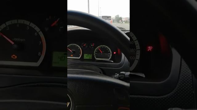 Падает стрелка. Шевроле авео.
